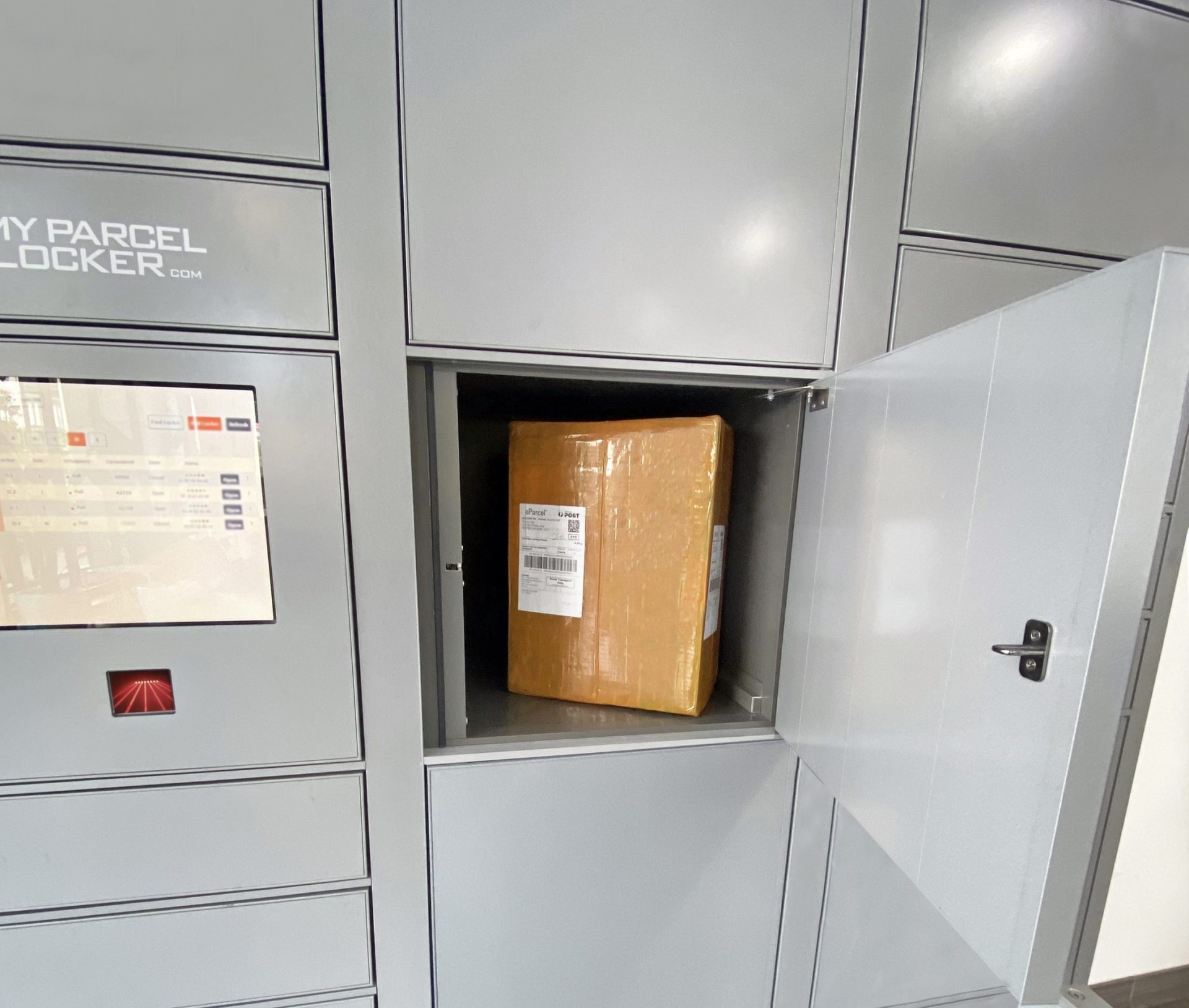 Outdoor Parcel Lockers - A New Weather-Resistant Option - My Parcel Locker