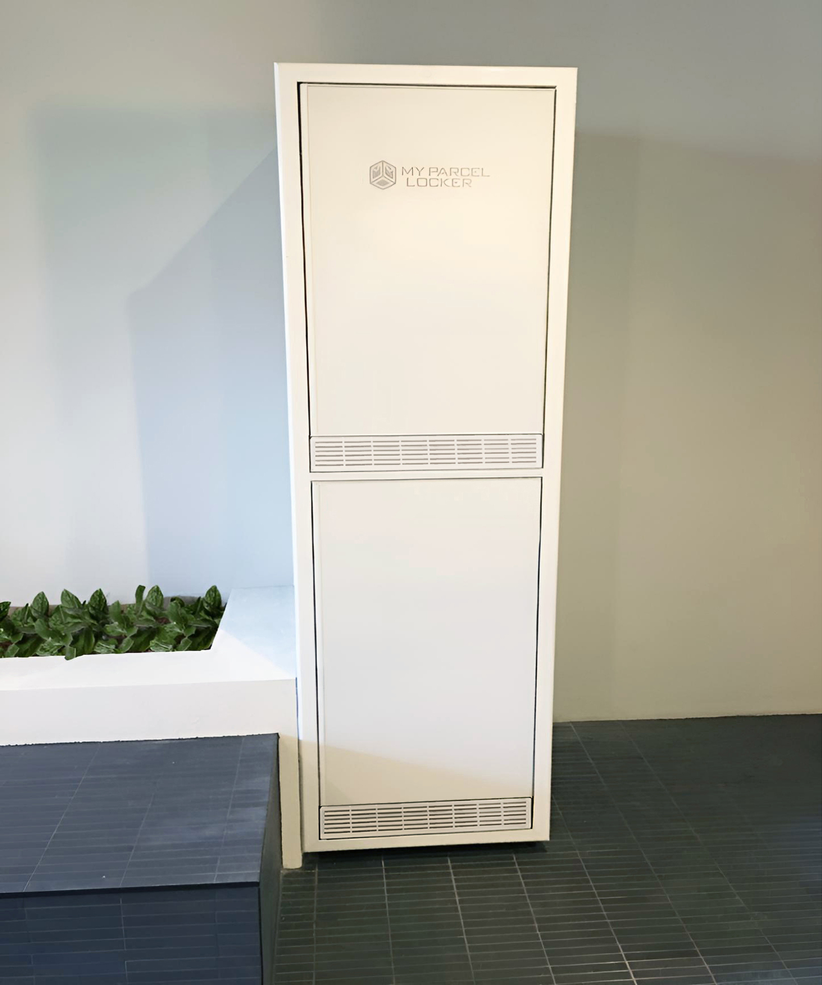 Refrigerated Lockers | Secure Cold Parcel Solutions - My Parcel Locker